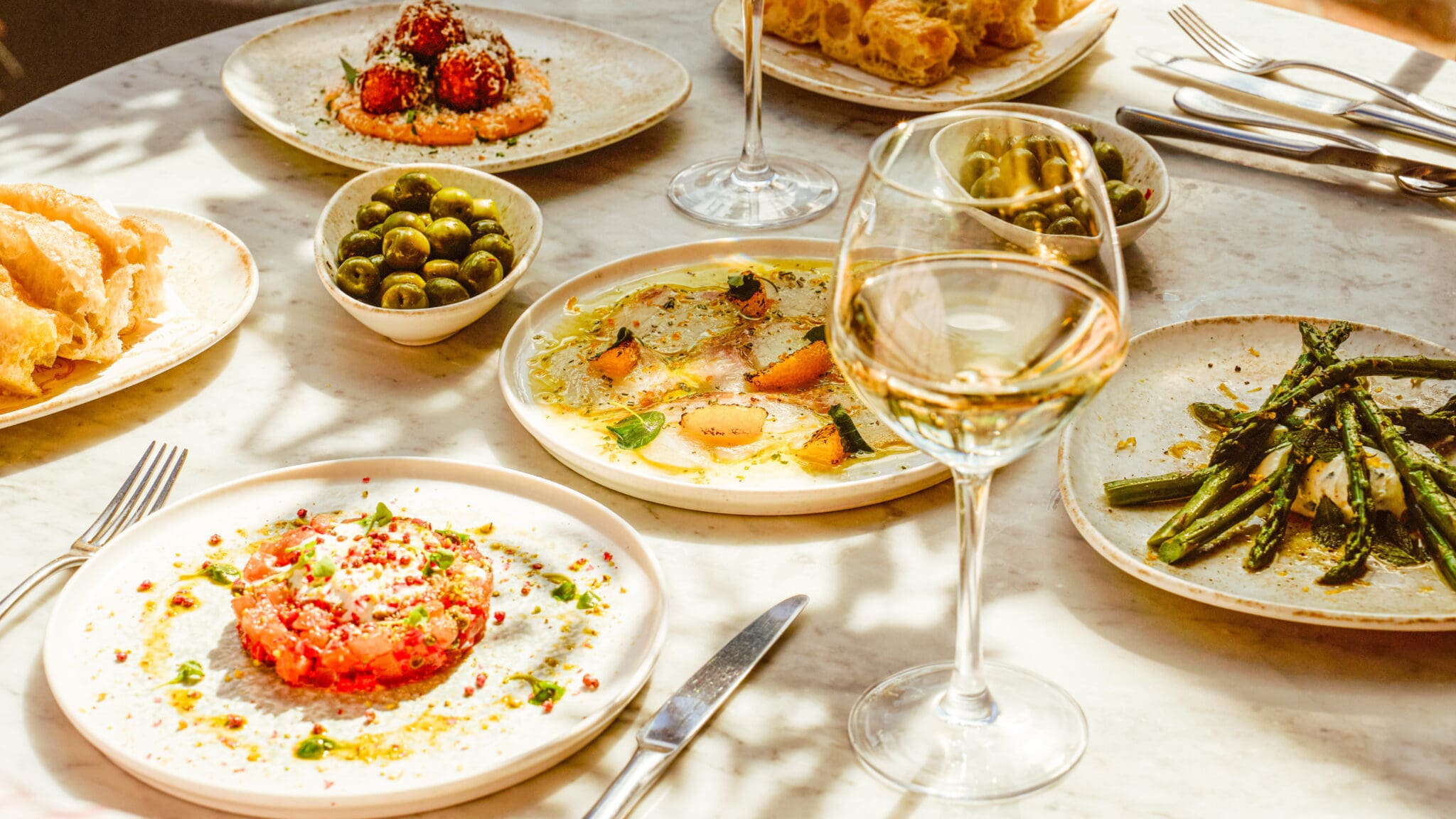 Classic Italian Restaurant & Bar in Henley - Piccolino